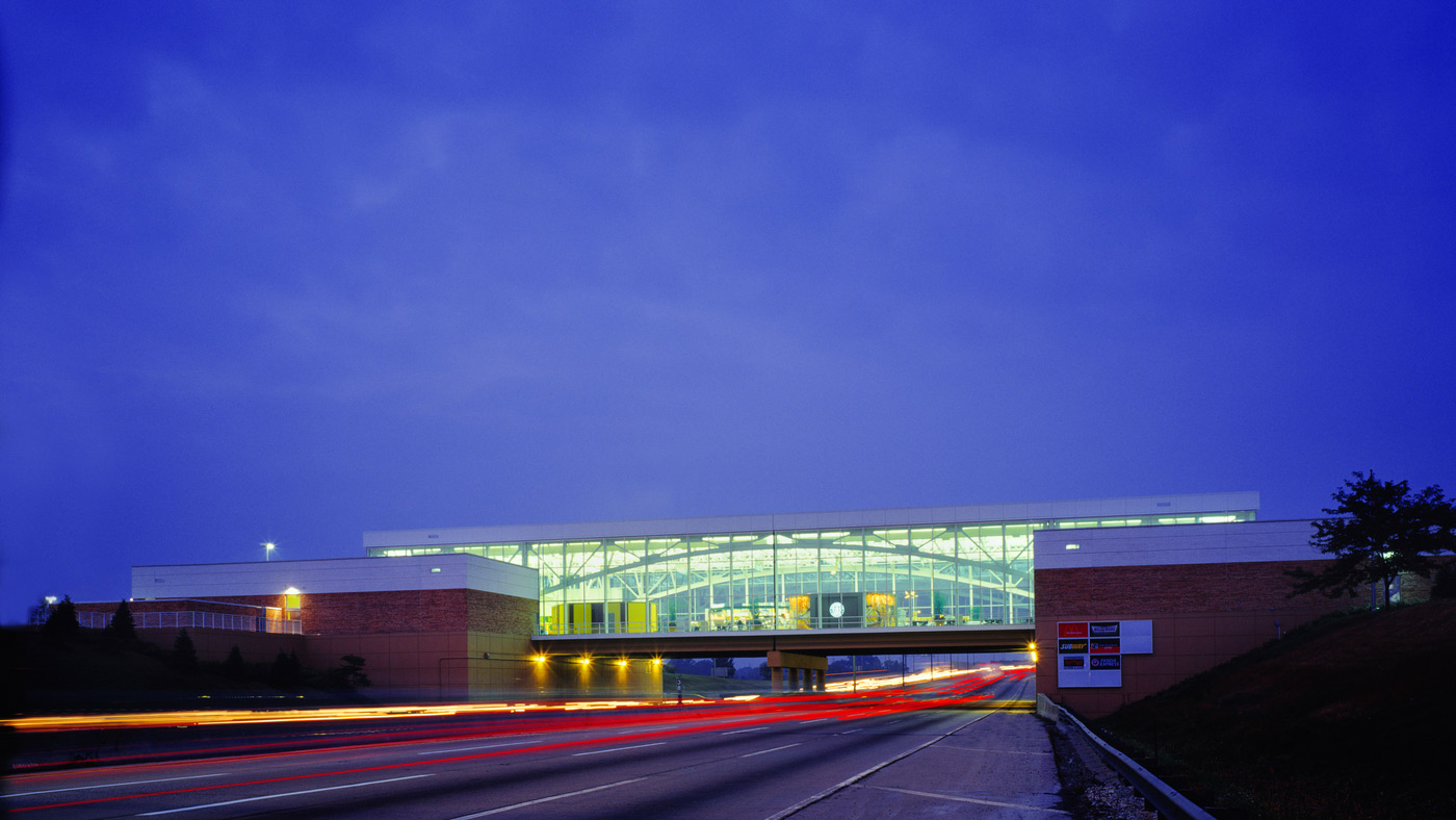Cordogan, Clark & Associates : Commercial : Illinois Toll Highway Pavilions